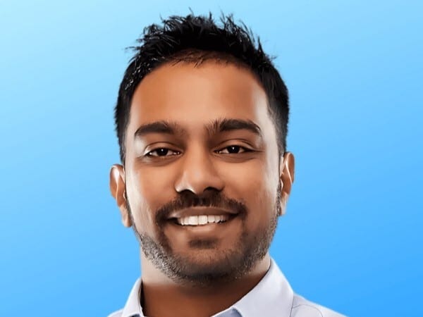 Hetal Vyas Publishes New Book: Project Management Power Play: Your Guide to Delivering on Time ...